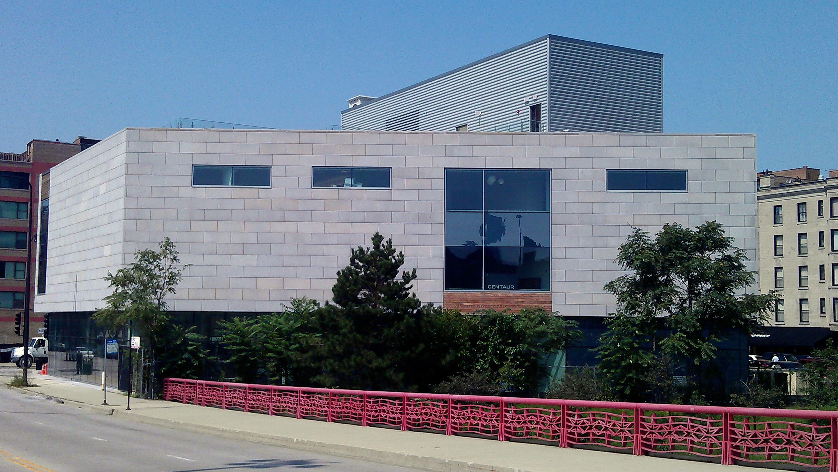 Celebrate Indiana Limestone Month With A Walking Tour of Chicago ...